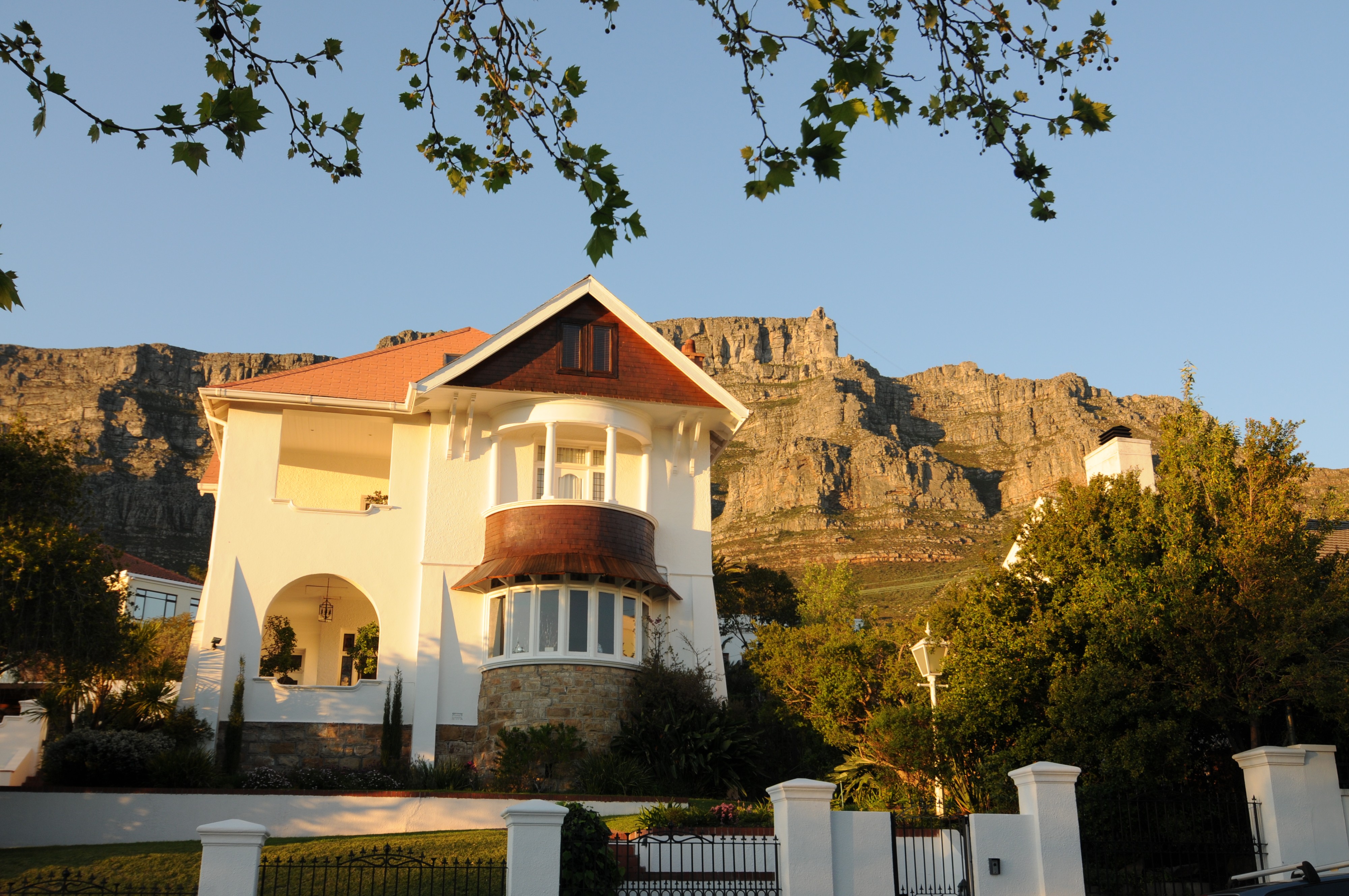 Abbey Manor Luxury Guest House | Hide & Seek Luxury Travel